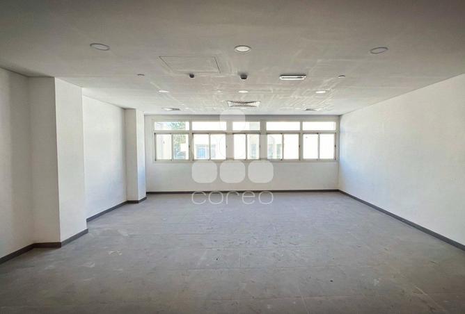 Rent in Al Nuaija Street: SPACIOUS MODERN MEDICAL CENTER | D-RING ROAD ...
