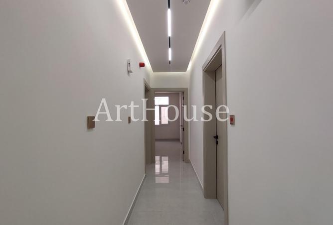 للايجار في فريج كليب: Unfurnished bright 2 bedroom apartment | بروبرتى ...